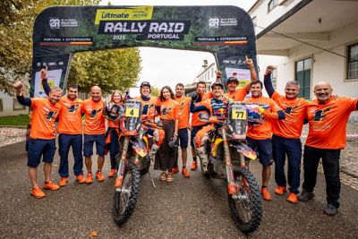 DANIEL SANDERS CROWNED 2025 WORLD RALLY-RAID CHAMPION WITH VICTORY IN PORTUGAL | KTM Estonia